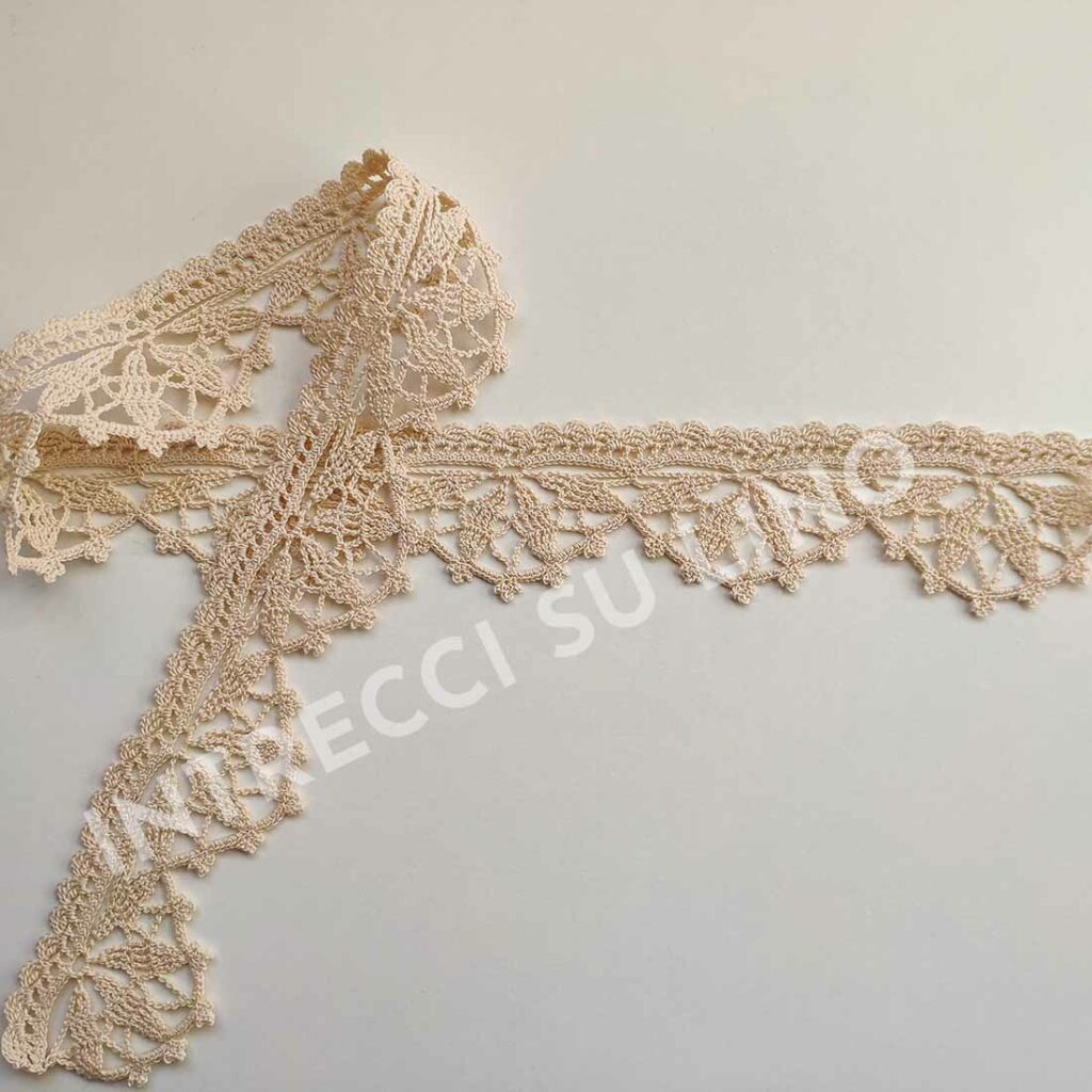 Tutorial Mattonella Fantasia Quadrata • Intrecci su Lino | Schemi ...